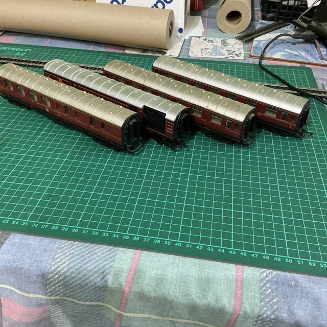 4 X HORNBY COACHES LMS Maroon Livery OO Gauge £26.70 - PicClick UK
