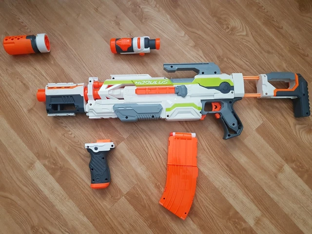 LARGE NERF MODULUS ECS-10 Regulator Blaster Gun With Attachments. £15. ...