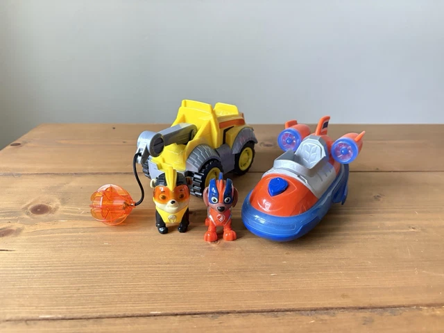 PAW PATROL MIGHTY Pups Super Paws Rubble Deluxe Vehicle & Rocky Power ...