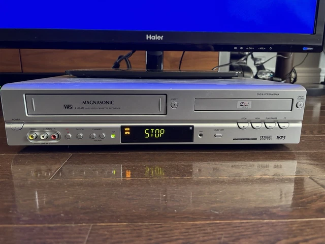 MAGNASONIC VHS/DVD COMBO Player 4 Head DVD833-2 No Remote - Tested And ...
