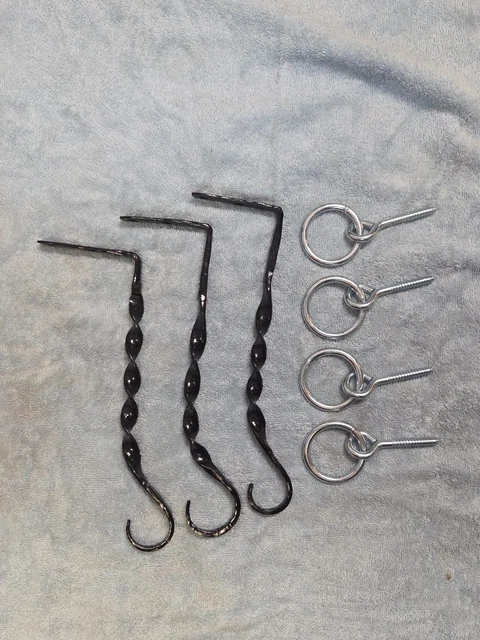 LONG PLANT HANGERS 🪴 Cutie 💓 💕 💖 😘 Style THREE..AND 4 Hitching Post ...