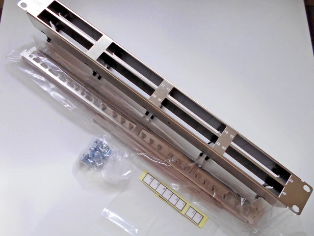 EXCEL 100-231 1U Mixed Use Rack Mountable Patch Panel 8 Module - Empty ...