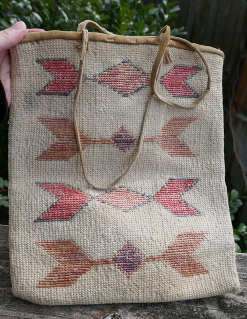 ANTIQUE NEZ PERCE Native Hand-Woven Hop string Bag Geometric Designed ...