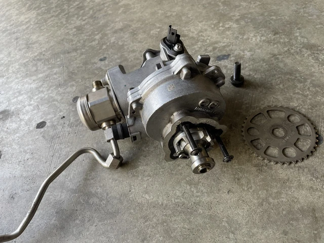 2011-2016 BMW 535I F10 N55 Engine High Pressure Fuel Injection Vacuum ...