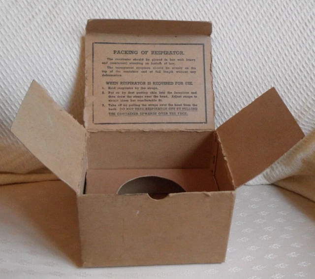 ORIGINAL WW2 BRITISH Home Front Gas Mask Empty Cardboard Box - Named £ ...