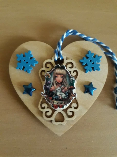 Tatouage Alice Au Pays Des Merveillesnull