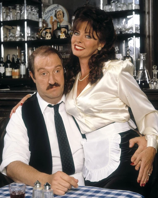 VICKI MICHELLE ALLO Allo 10" x 8" Photograph no 30 £4.00 - PicClick UK