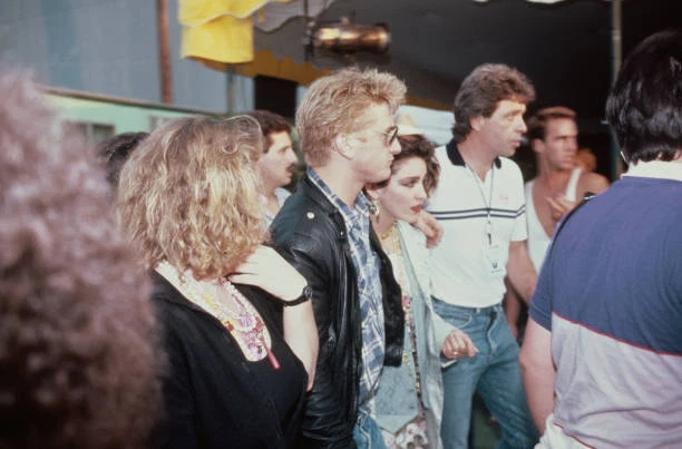 SINGER MADONNA WITH Her Partner Actor Sean Penn 1985 Music OLD PHOTO 3 ...