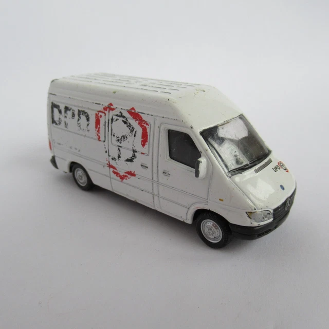 DPD MERCEDES BENZ Sprinter Delivery Van Diecast Model "High Speed" £12. ...