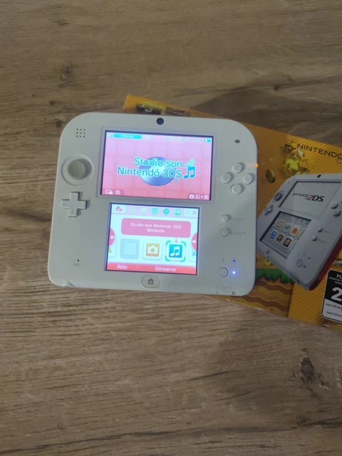 NINTENDO 2DS NEW Super Mario Bros. 2 Édition Spéciale + 3 Jeux EUR 80 ...