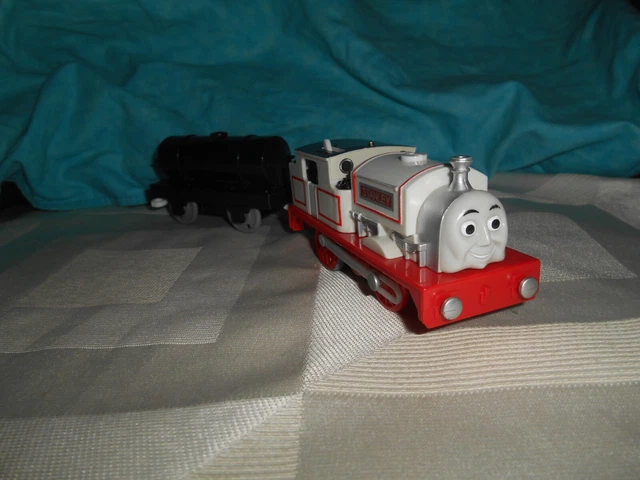 THOMAS & FRIENDS TrackMaster Stanley & Oil Tanker Set Motorized Train ...