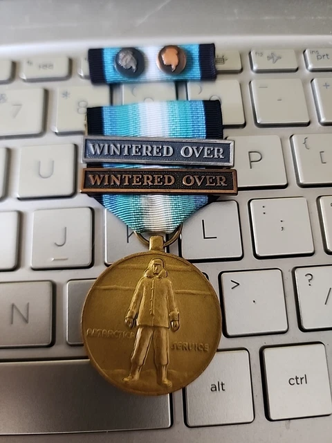ANTARCTICA SERVICE MEDAL+RIBBON With 2- Winter Over Devices On Both ...