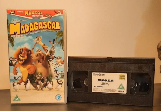 MADAGASCAR (VHS, 2005) £44.99 - PicClick UK