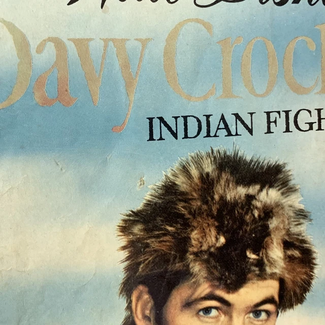 VINTAGE DISNEY DAVY Crockett Indian Fighter 1955 Dell Comic #631 Fess ...