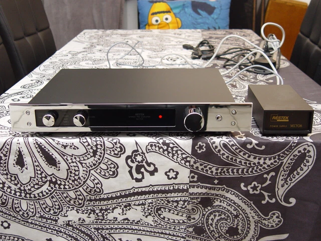 RESTEK SECTOR STEREO Preamplifier / Vorverstärker / + Netzteil EUR 699 ...