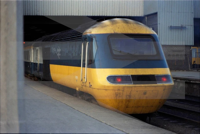 35MM NEGATIVE & Print - Class 43 HST - 43198 - Leeds - 1983 (20-02) £1. ...
