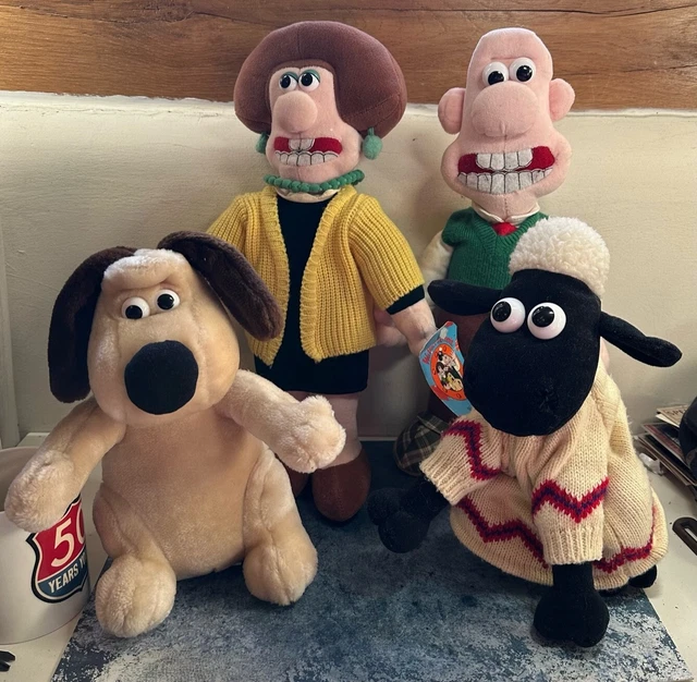 WALLACE AND GROMIT Wendolene And Shaun Sheep Plush Soft Toy Bundle £30. ...