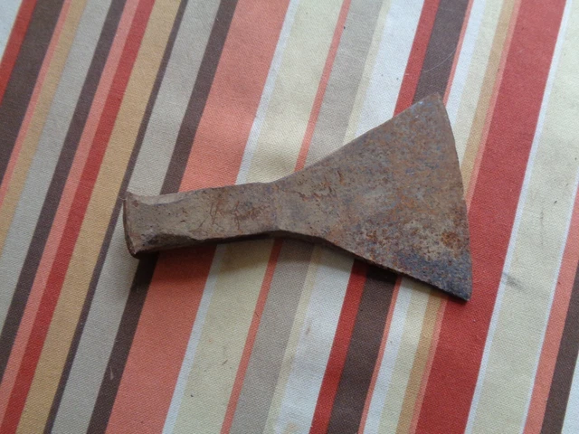 ANCIENNE HACHETTE EN fer forgé ou en fonte SANS MANCHE EUR 12,00 ...
