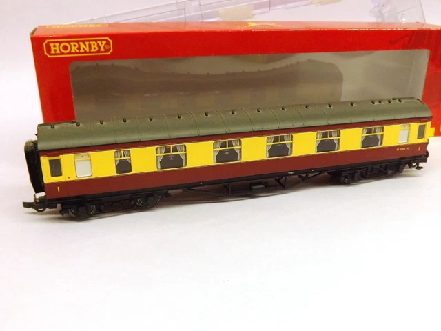 *GRADE C* HORNBY R4447 BR Ex-LMS Corridor 1st Class Coach M1063M Boxed C20 £19.95 - PicClick UK