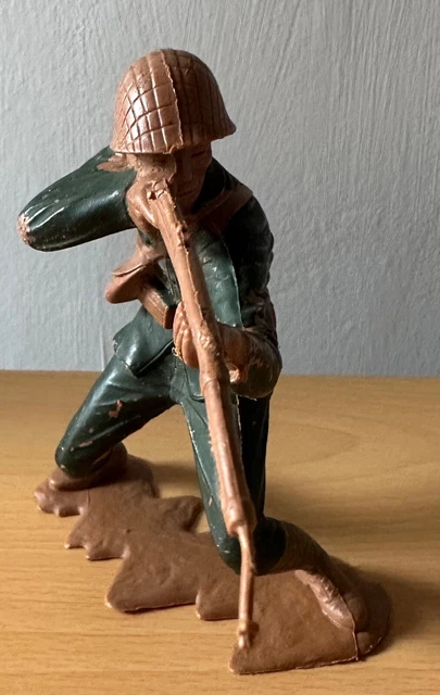 VINTAGE LOUIS MARX World War II Japanese Toy Soldier Aiming with Rifle ...