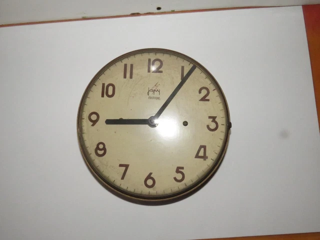 ANCIENNE PENDULE murale JAPY pour déco ou à réparer EUR 25,00 - PicClick FR