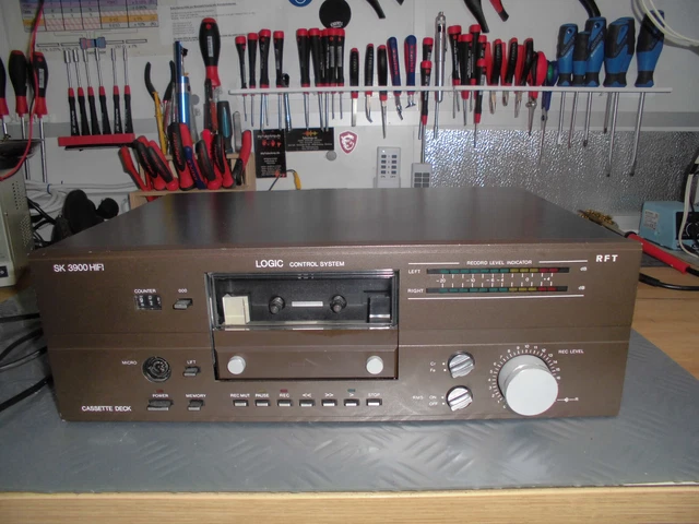 DDR RFT KASSETTENTONBANDGERÄT SK 3900 HiFi, funktionstüchtig, zum Aufarbeiten EUR 31,00 ...