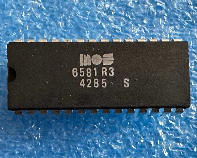 6581R3 MOS - SID Sound Chip IC Commodore C64 SX 128 MIDI - P.W.: 42 85 ...