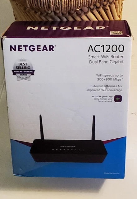 NETGEAR AC1200 DUAL Band Gigabit Smart Wi-Fi Router (R6220-100NAS) Open ...