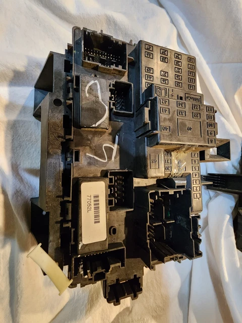 FORD F150 BODY Control Module Junction EC3T-14B476-BA and DL3T-15604-GA ...