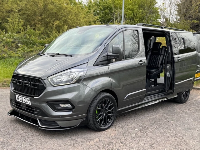 FORD TRANSIT CUSTOM Crew Cab Automatic 170 High spec £28,000.00 ...