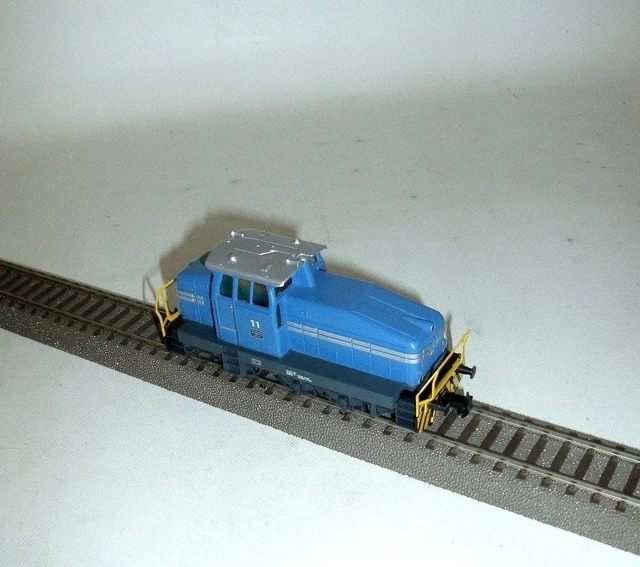 TRIX H0 A.21523 Diesellok Rangierlok Lok blau Analog Neuwertig (2) EUR ...