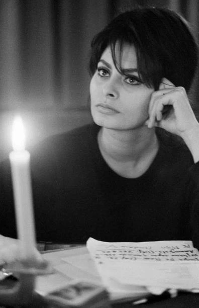 ITALIAN ACTRESS SOPHIA Loren at the Foch in Paris 1961 France OLD PHOTO ...
