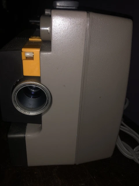VINTAGE SANKYO SUPER 8 8MM Movie Sound Projector SOUND-600 Made in Japan £38.05 - PicClick UK
