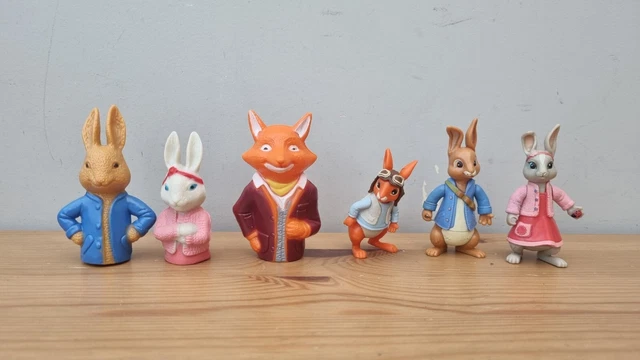 CBEEBIES PETER RABBIT Posable Figures & Magazine Plastic Finger Puppets ...