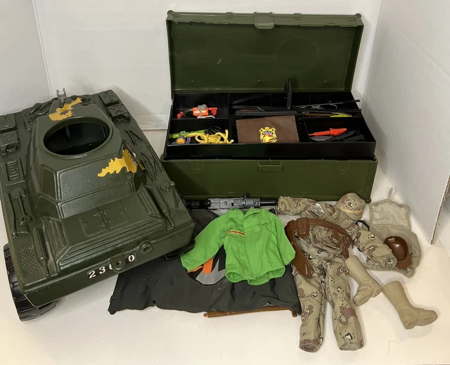 ACTION MAN LOCKER Box 1990's Tool box, Armoured Car & Mixed Bundle £29. ...