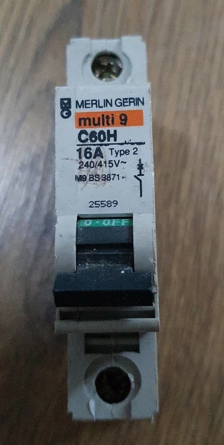 DISJONCTEUR À PÔLE unique Merlin Gerin MCB 16 amp type 2 16A Multi9 C60HB EUR 7,05 - PicClick FR