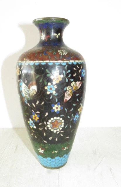 GRAND VASE EN emaux cloisonnés fleurs et papillons , Asiatique, 19 eme ...