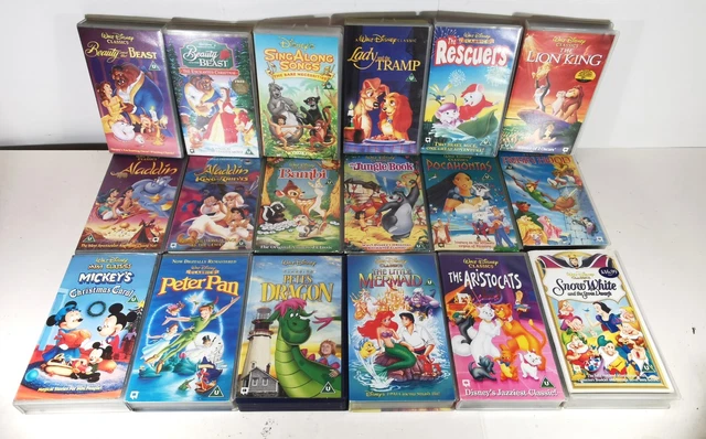 WALT DISNEY CLASSICS VHS Bundle 18 Videos In Total Disney Aladdin ...
