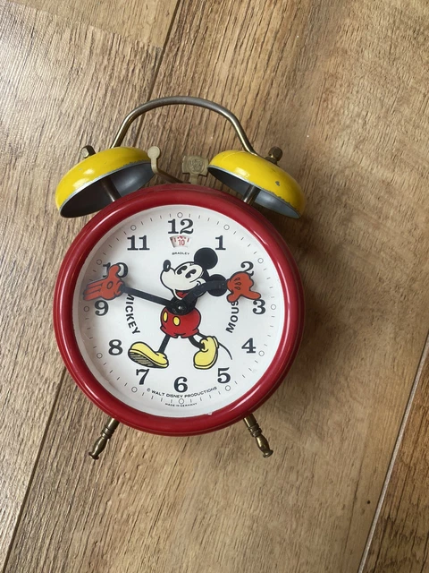 VINTAGE WALT DISNEY Wind Up Alarm Clock VGC £24.99 - PicClick UK