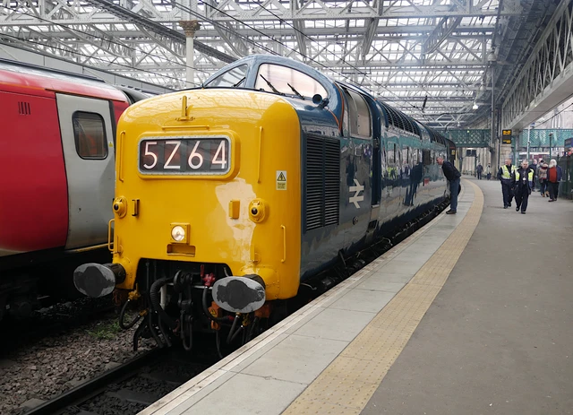 RAILWAY PHOTO 12X8 (A4) Class 55 Deltic D9009 Edinburgh Waverley c2019 ...