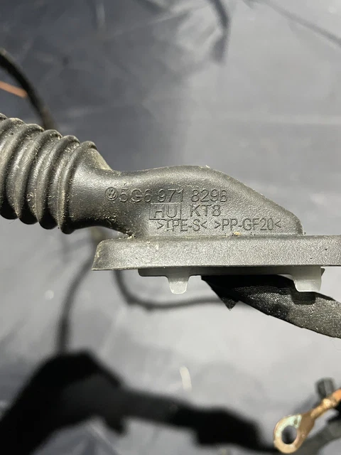 GENUINE VOLKSWAGEN GOLF 7 Mk7 Tailgate Wiring Loom Uncut With Grommet ...