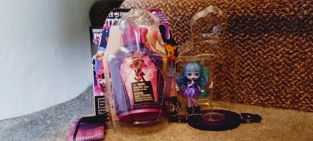 MONSTER HIGH MYSTERY Potions Series 2 Blind Box Twyla Figure Doll £9.99 ...