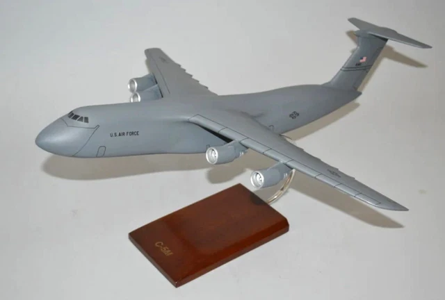 USAF LOCKHEED C-5M Super Galaxy Transport Gray Desk Top Model 1/150 SC ...
