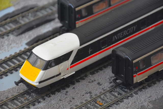 HORNBY CLASS 82 DVT for Inter-City 225 Executive Swallow Dummy Driving ...