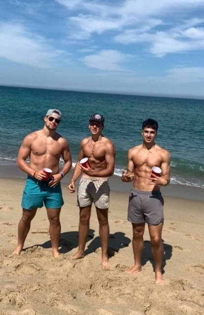 Shirtless Male Hot Beefcake Cute Muscular Frat Jock Hunks Men Photo 4x6