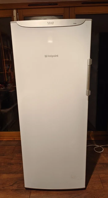 HOTPOINT FUTURE FROST Free Upright Freezer FZS150- Freestanding £199.99 ...