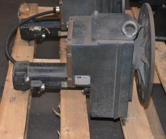 ABB ROBOT 7TH AXIS ROTATOR servo motor PS 90/6-79-T-LSS 4.5-3703 MTB ...