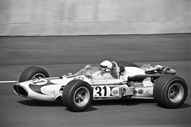 SONNY ATES IN A Gerhardt Offy, 250 Mile Usac Race Old Motor Racing ...