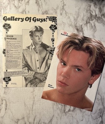 RIVER PHOENIX SHIRTLESS Pinup & Clipping from 80’s Teen Magazine. Keanu ...