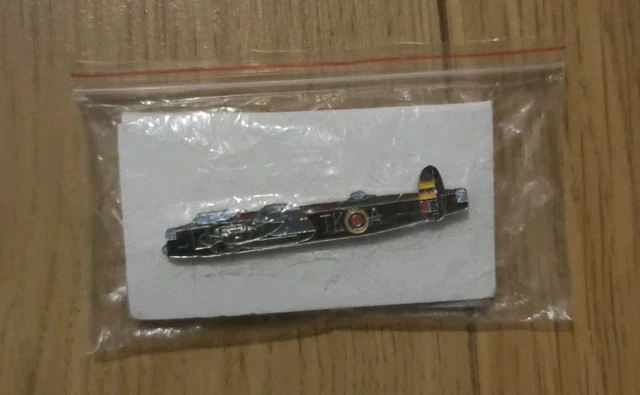 AVRO LANCASTER RAF Heavy Bomber Pin Badge WW2 Atlas Editions Military £ ...